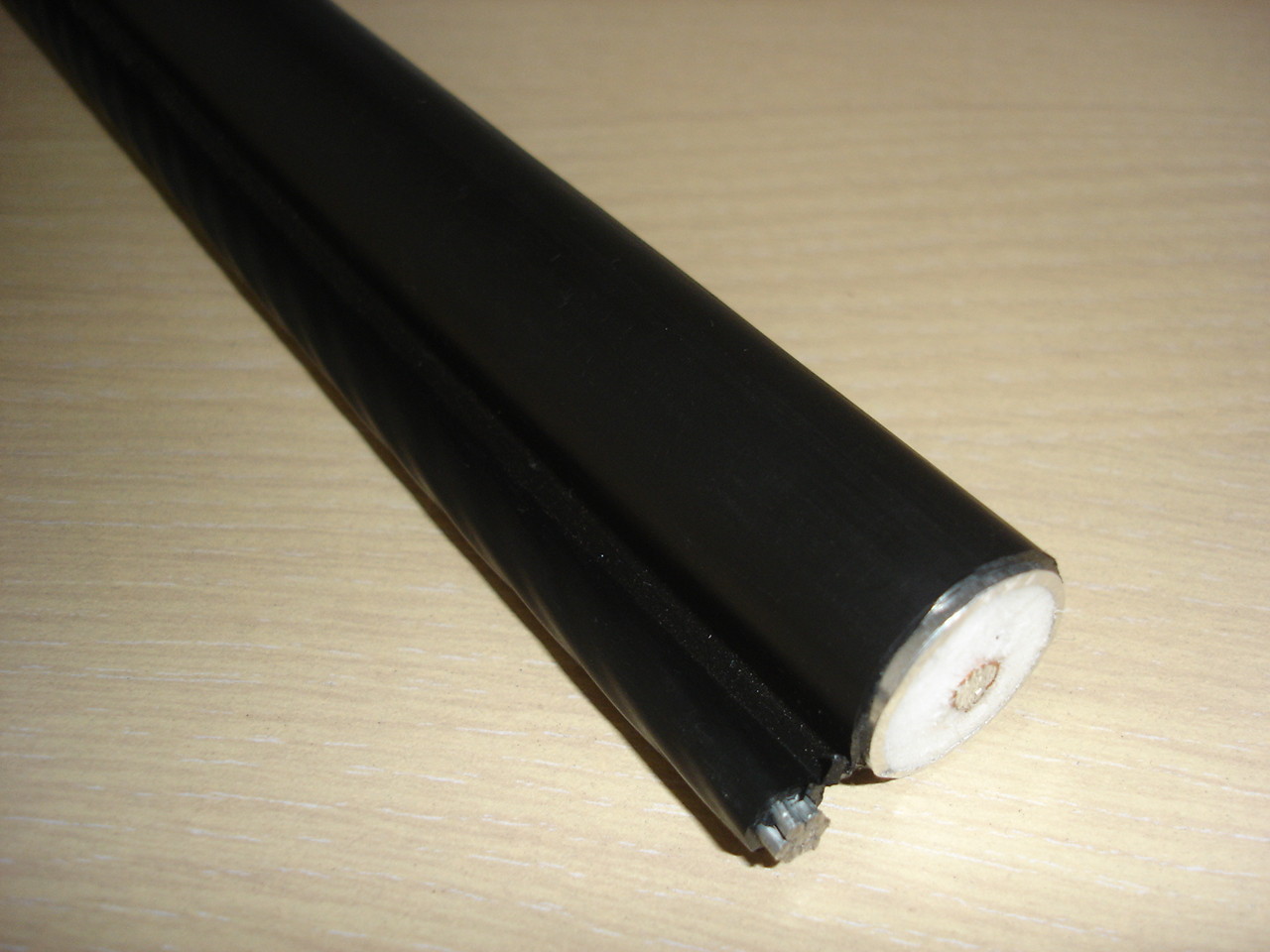 CATV Coaxial Trunk Cables 700 with messenger Aluminium Tube Trunk Cable ...