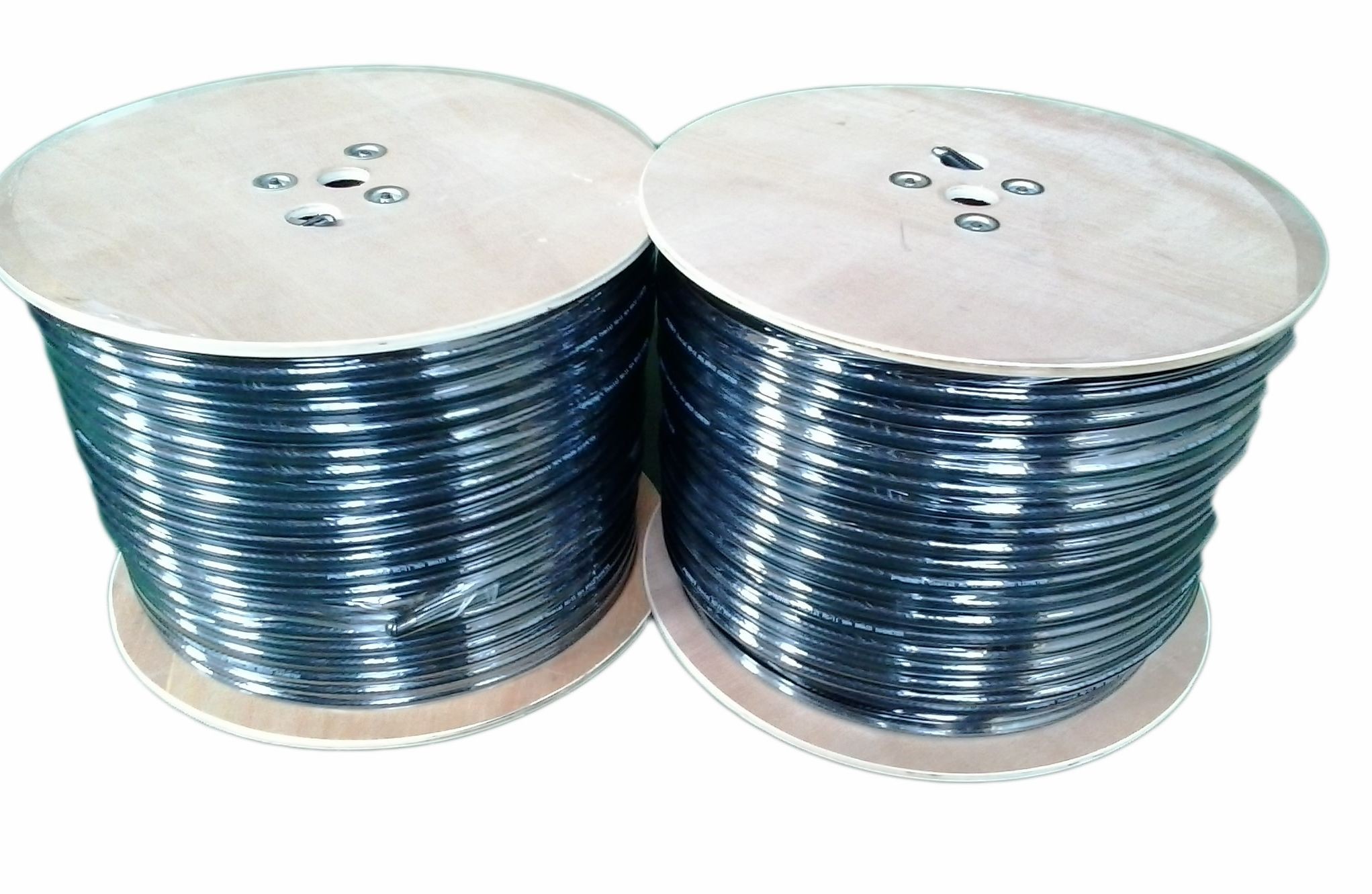 75 ohm RG11 Coaxial Cable , CCS Inner Conductor CATV Coaxial Cable with ...